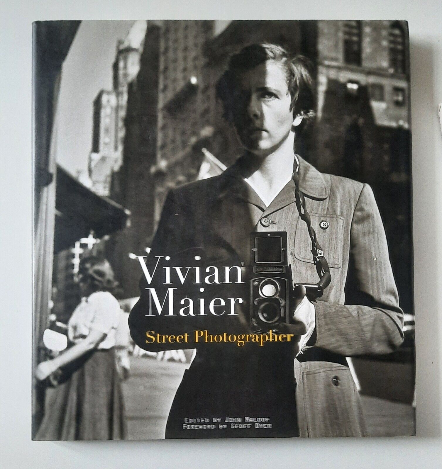 VIVIAN MAIER STREET PHOTOGRAPHER POWERHOUSE BOOKS 2011 de VIVIAN MAIER ...