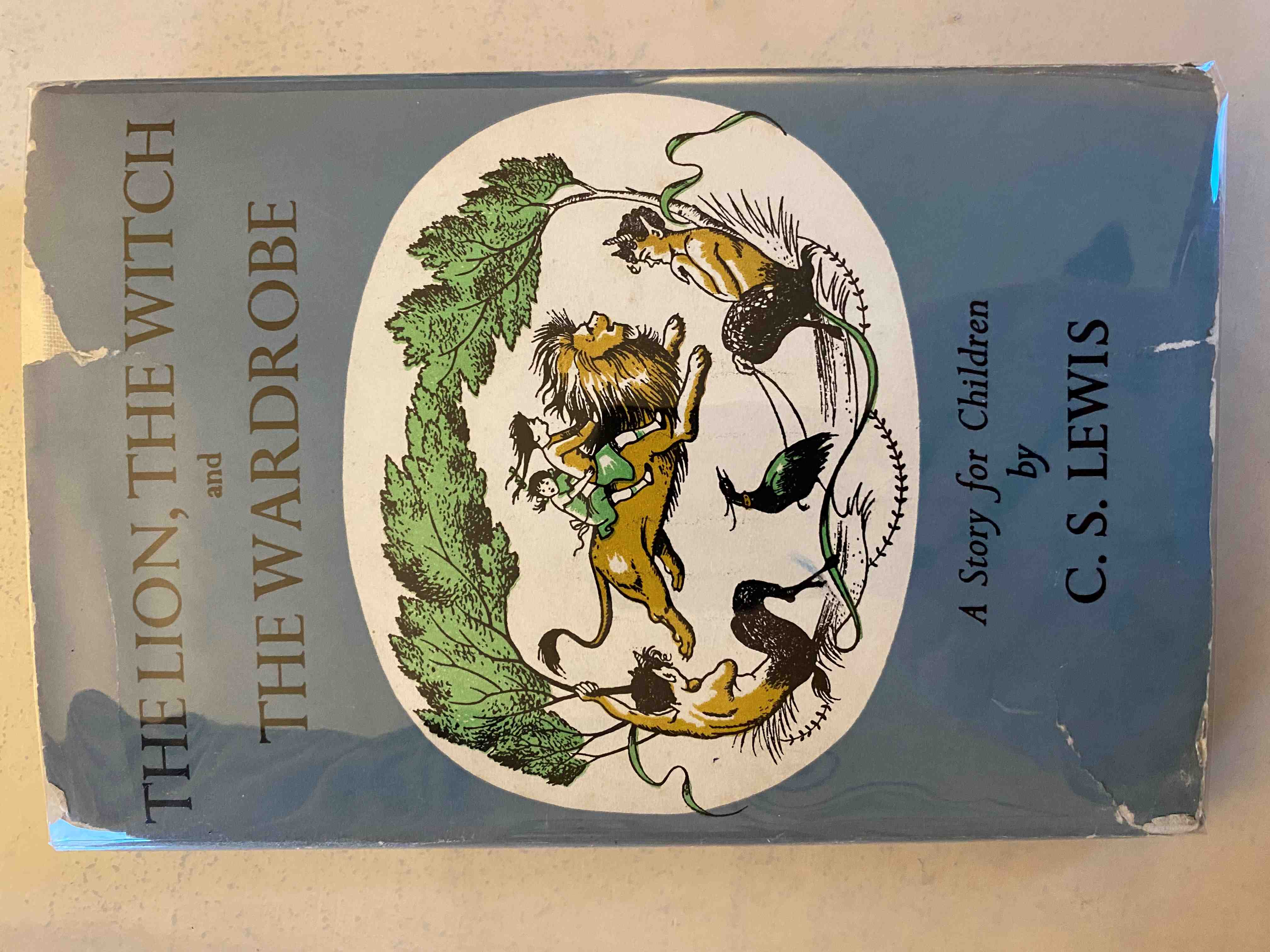 The Lion, the Witch and the Wardrobe by Lewis, C.S.: VG+ Hardcover ...