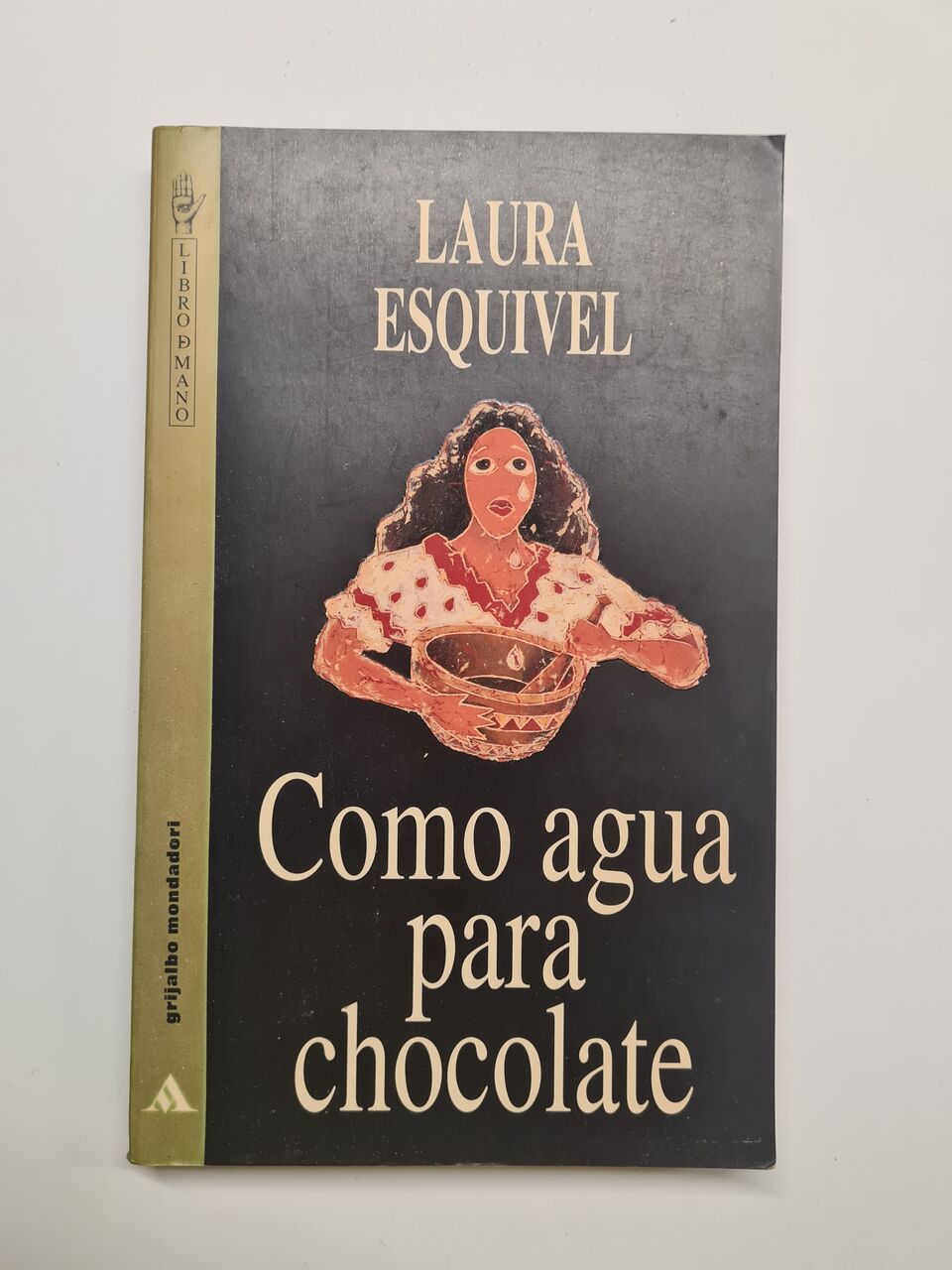 Como agua para chocolate by Laura Esquivel: (1990) | Démons & Merveilles