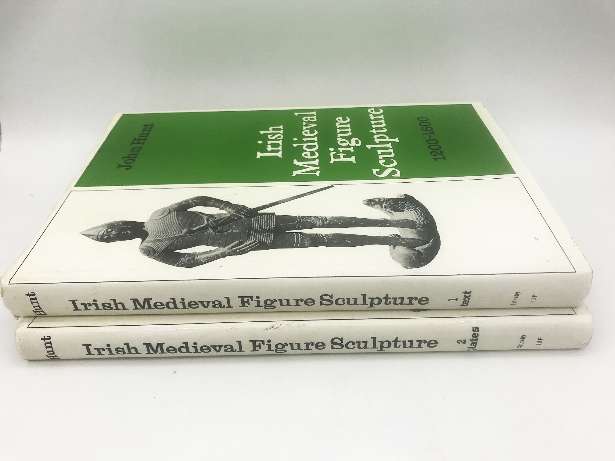 IRISH MEDIEVAL FIGURE SCULPTURE 1200 - 1600 - A study of Irish tombs ...