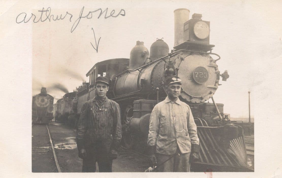 American 723 Train With Identified Railroad Staff USA Old Postcard ...