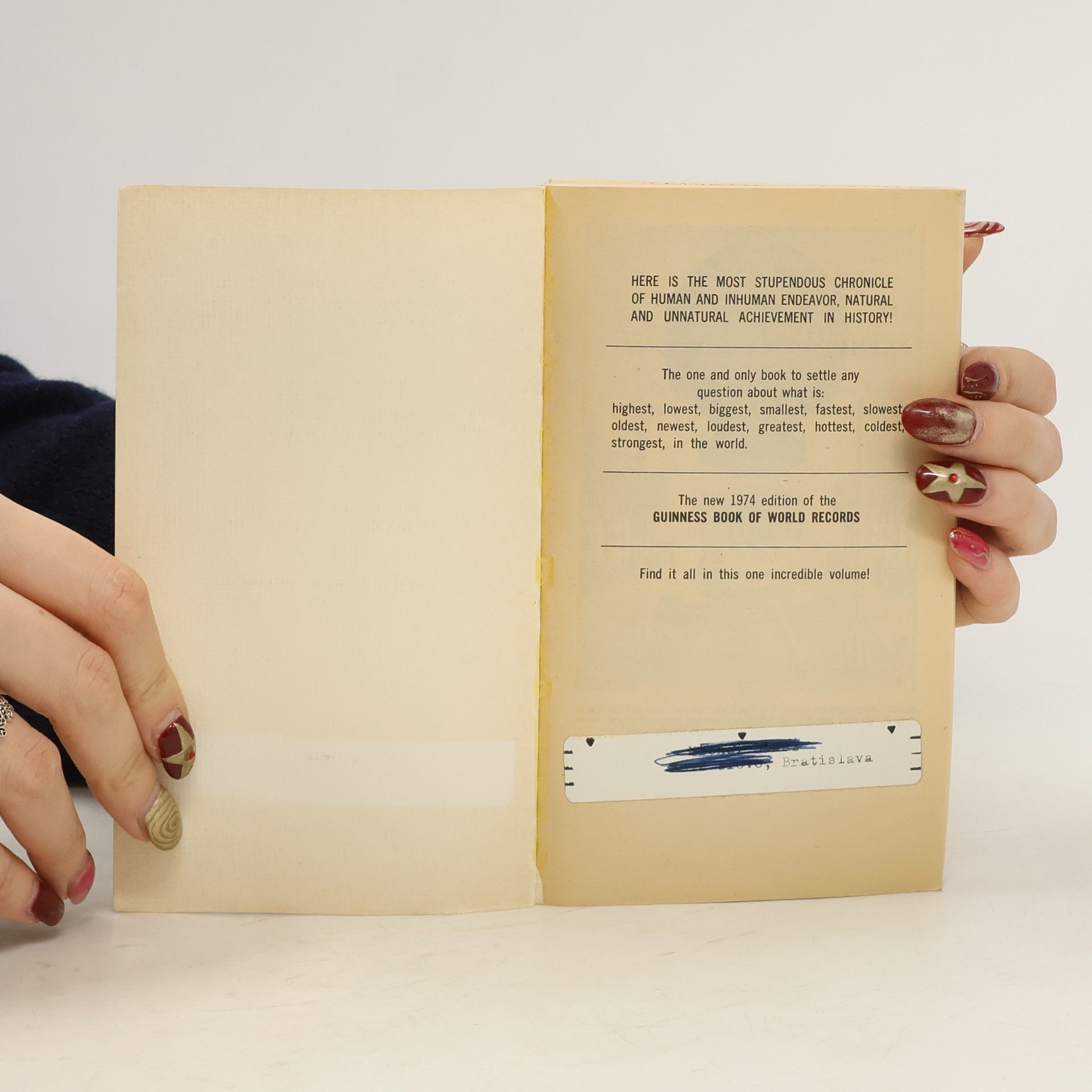 Guinness Book of World Record von Norris McWhirter: Poor (1974) | Bookbot