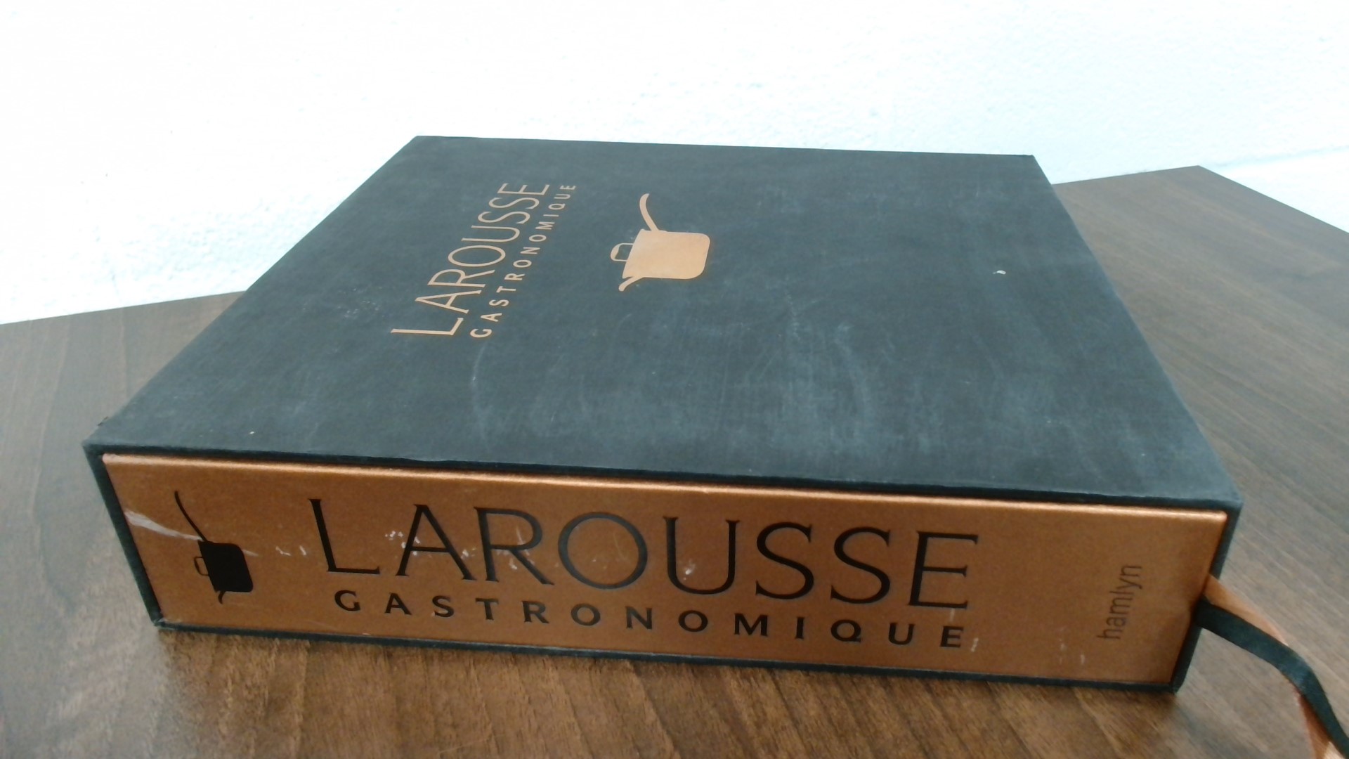 Larousse Gastronomique von Joel Robuchon (President of Gastronomic ...