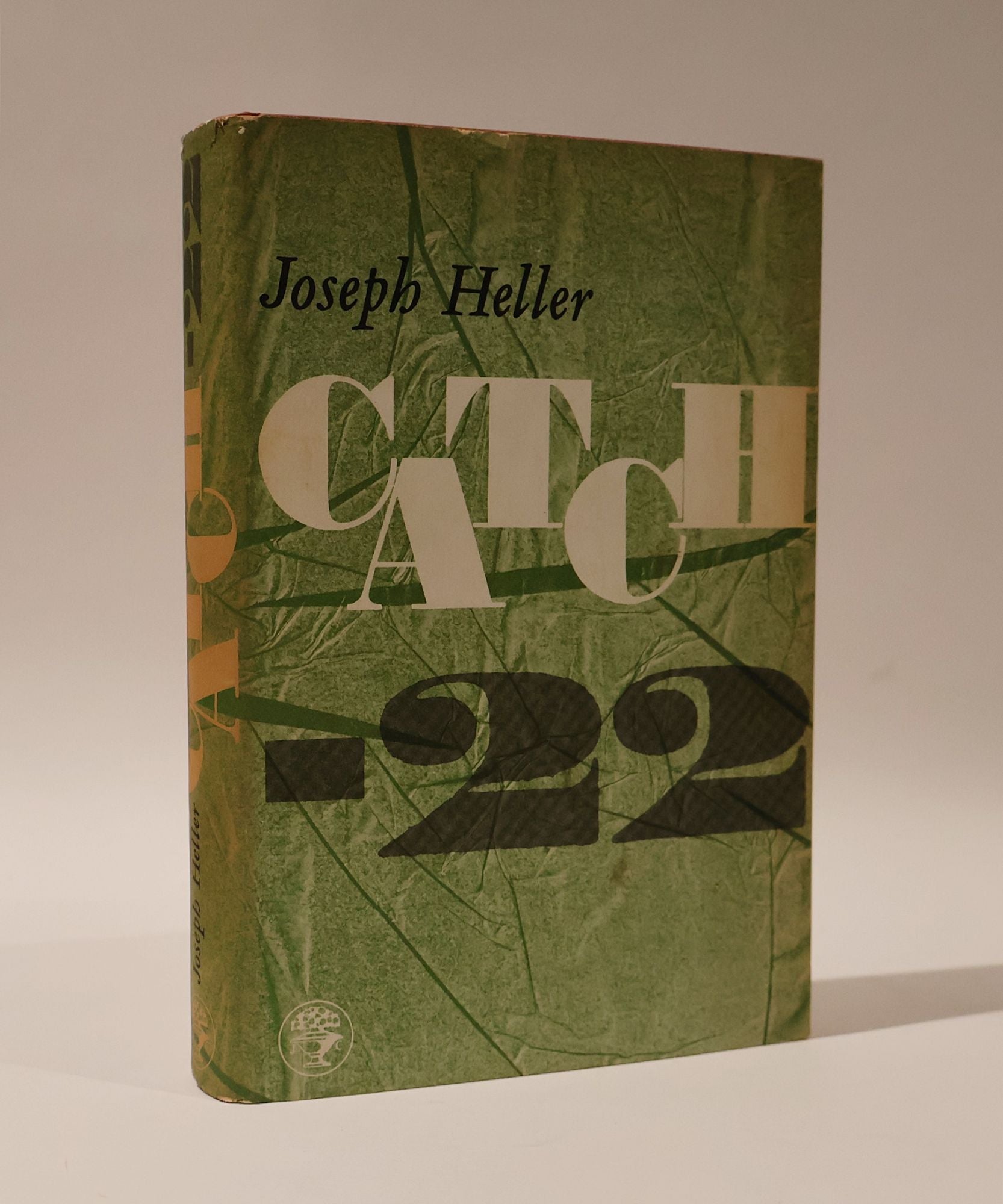 Catch 22 by Heller, Joseph: Very Good Hardcover (1962) | Karol Krysik ...