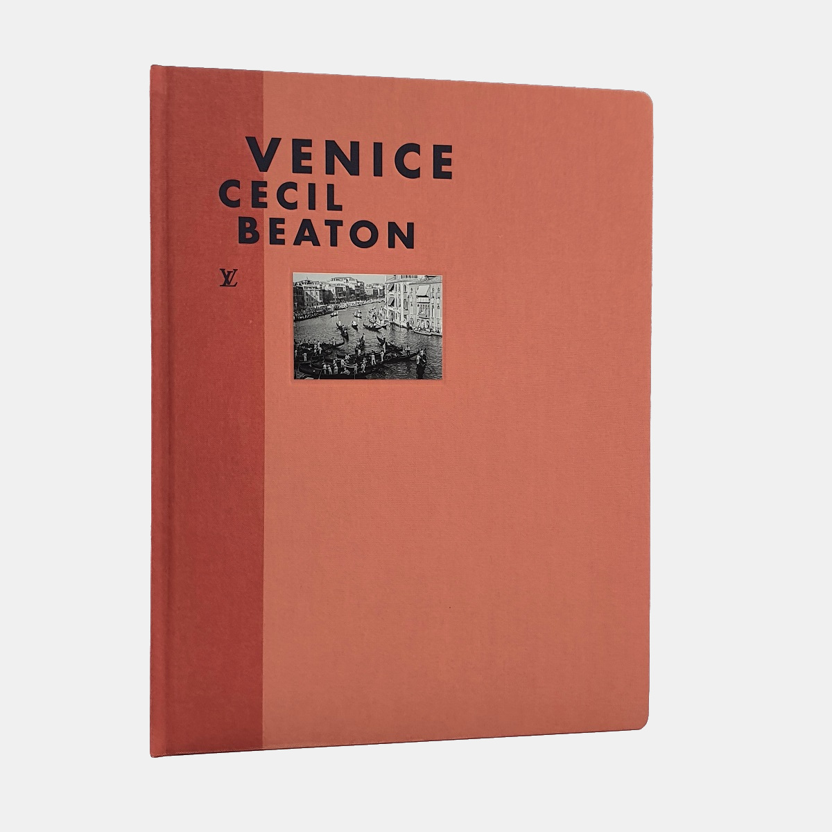 Louis Vuitton Fashion Eye. Venice. Cecil Beaton by Photographs by Cecil ...