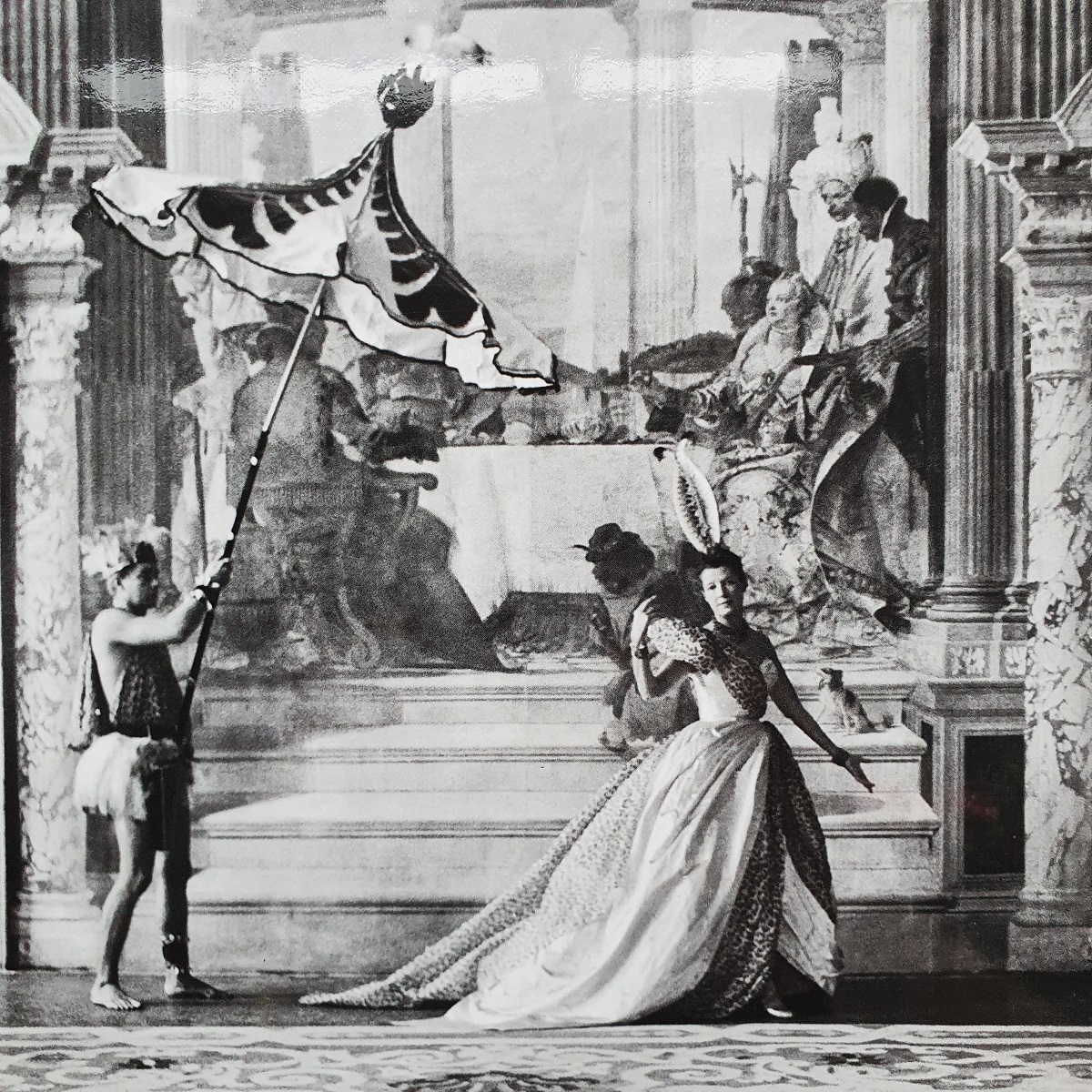 Louis Vuitton Fashion Eye. Venice. Cecil Beaton by Photographs by Cecil ...