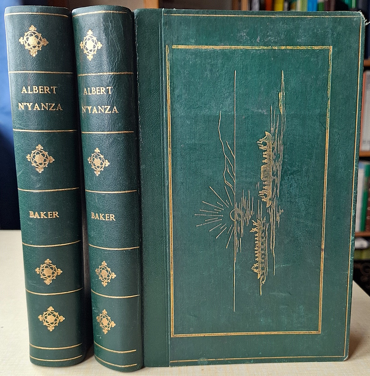 The Albert N'yanza, Great Basin of the Nile, and Explorations of the Nile Sources von Baker, Sir ...