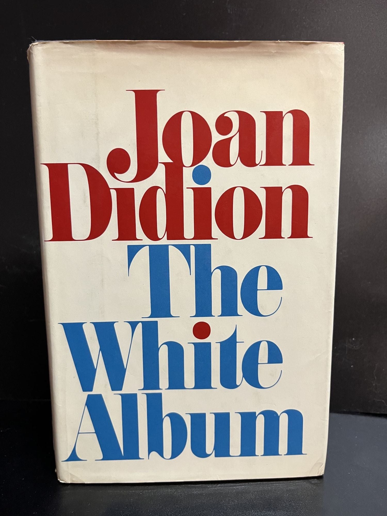 The White Album by Didion, Joan: Very Good Hardcover, 222 pages (1979 ...