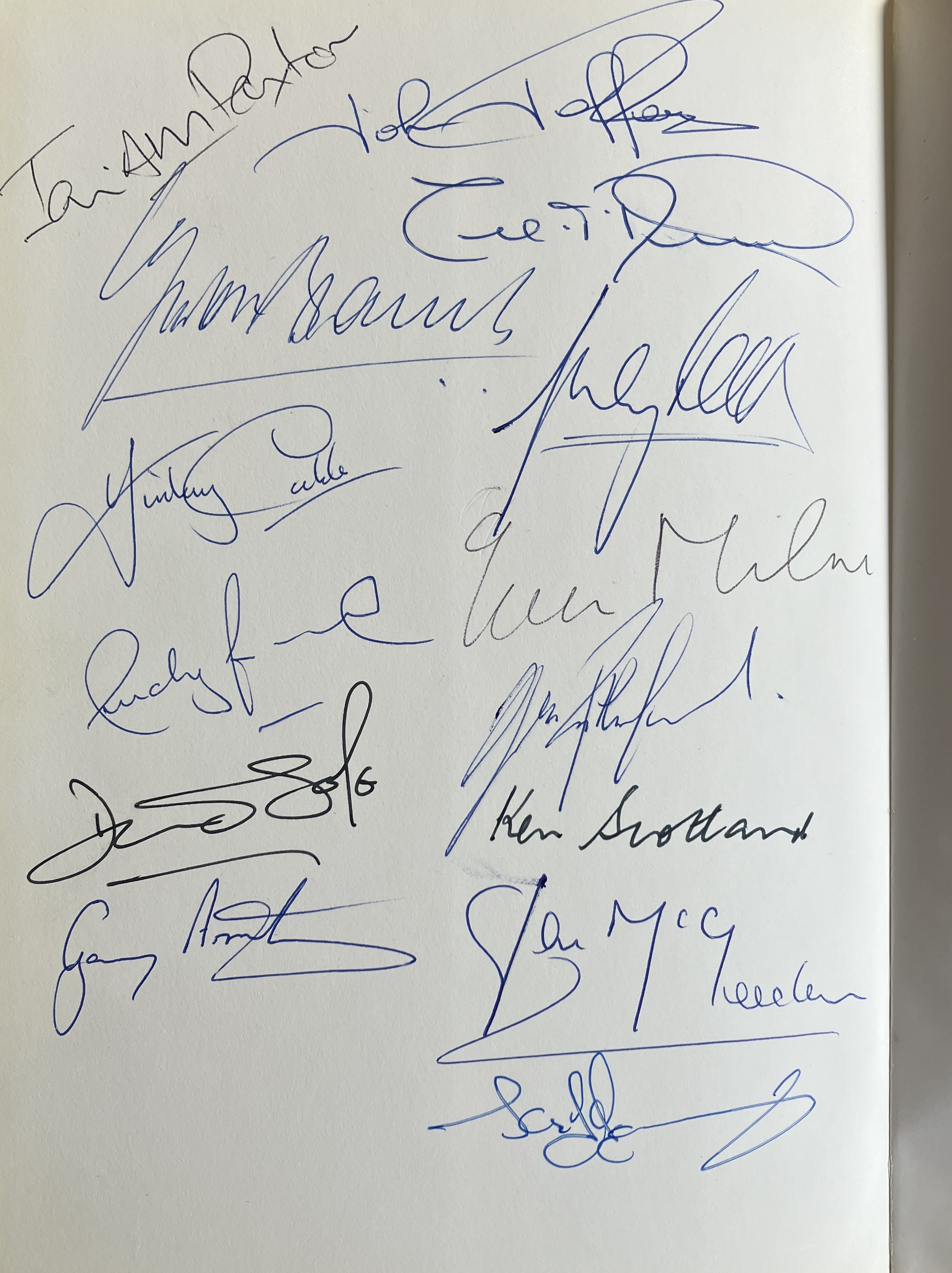 The Famous XV. Scotland's All Time Rugby Greats (Multisigned by 14 ...