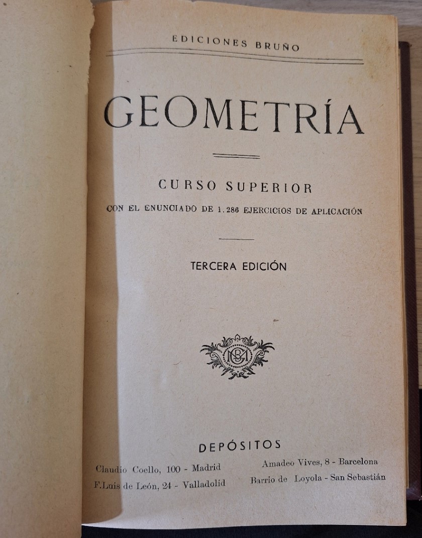 GEOMETRIA. CURSO SUPERIOR. CON EL ENUNCIADO DE 1286 EJERCICIOS DE ...