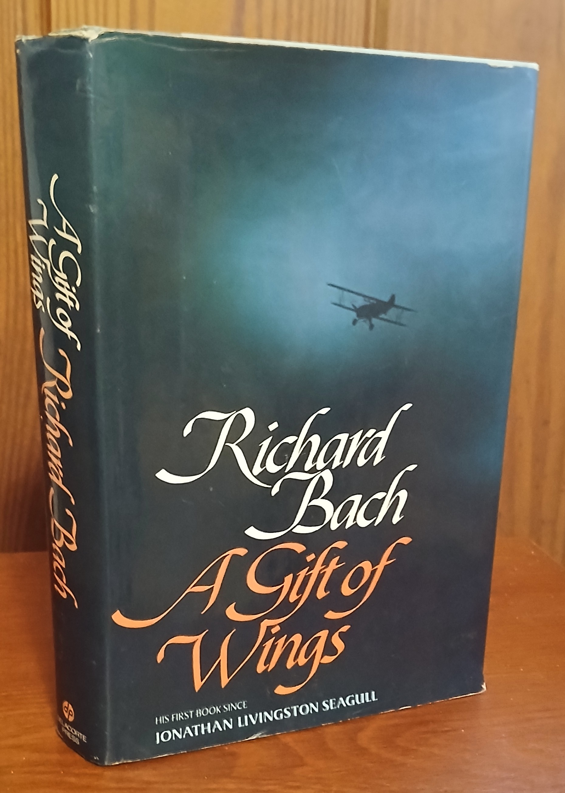 A Gift of Wings by Richard Bach: Near Fine Hardcover (1974) 1st Edition ...