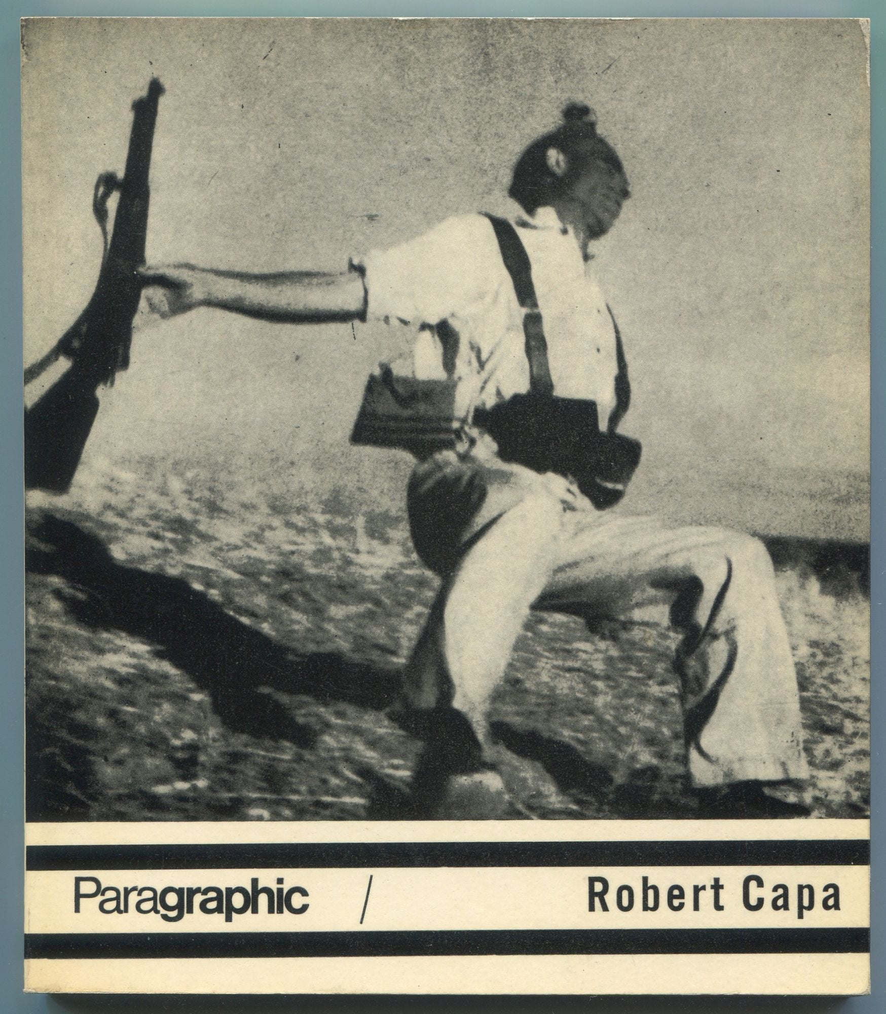 Robert Capa by CAPA, Robert: Near Fine Softcover (1969) | Between the ...