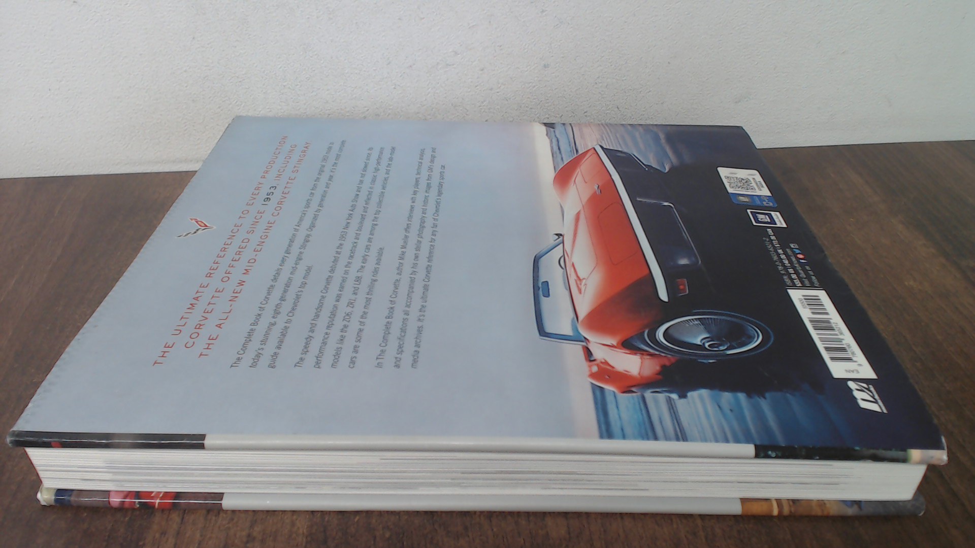 The Complete Book of Corvette: Every Model Since 1953 von Mueller, Mike ...