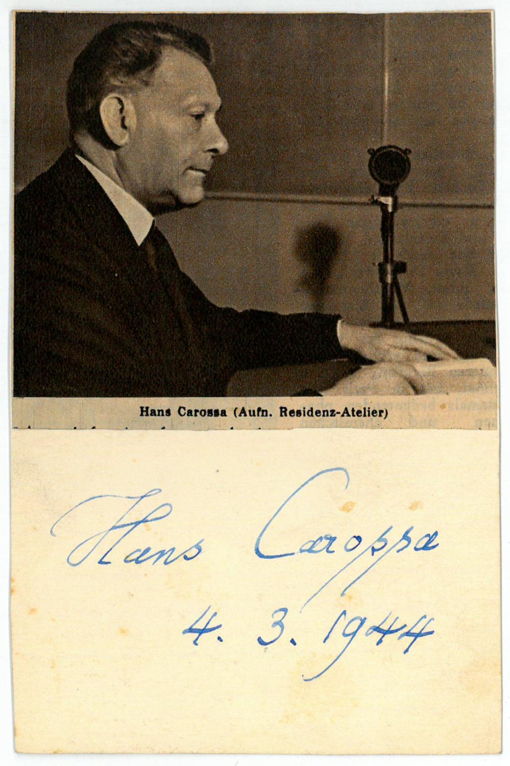 Albumblatt mit eigenh. Namenszug und montiertem Portrait ...