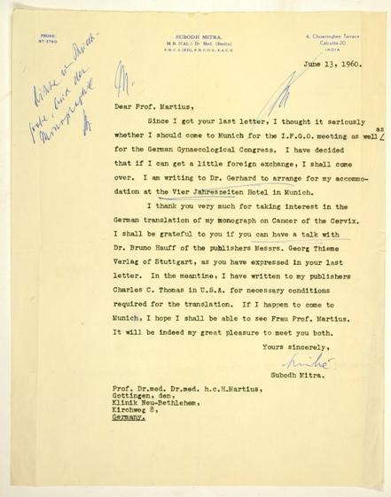 LS - Brief mit eigener Unterschrift. by Mitra, Subodh -: (1960 ...