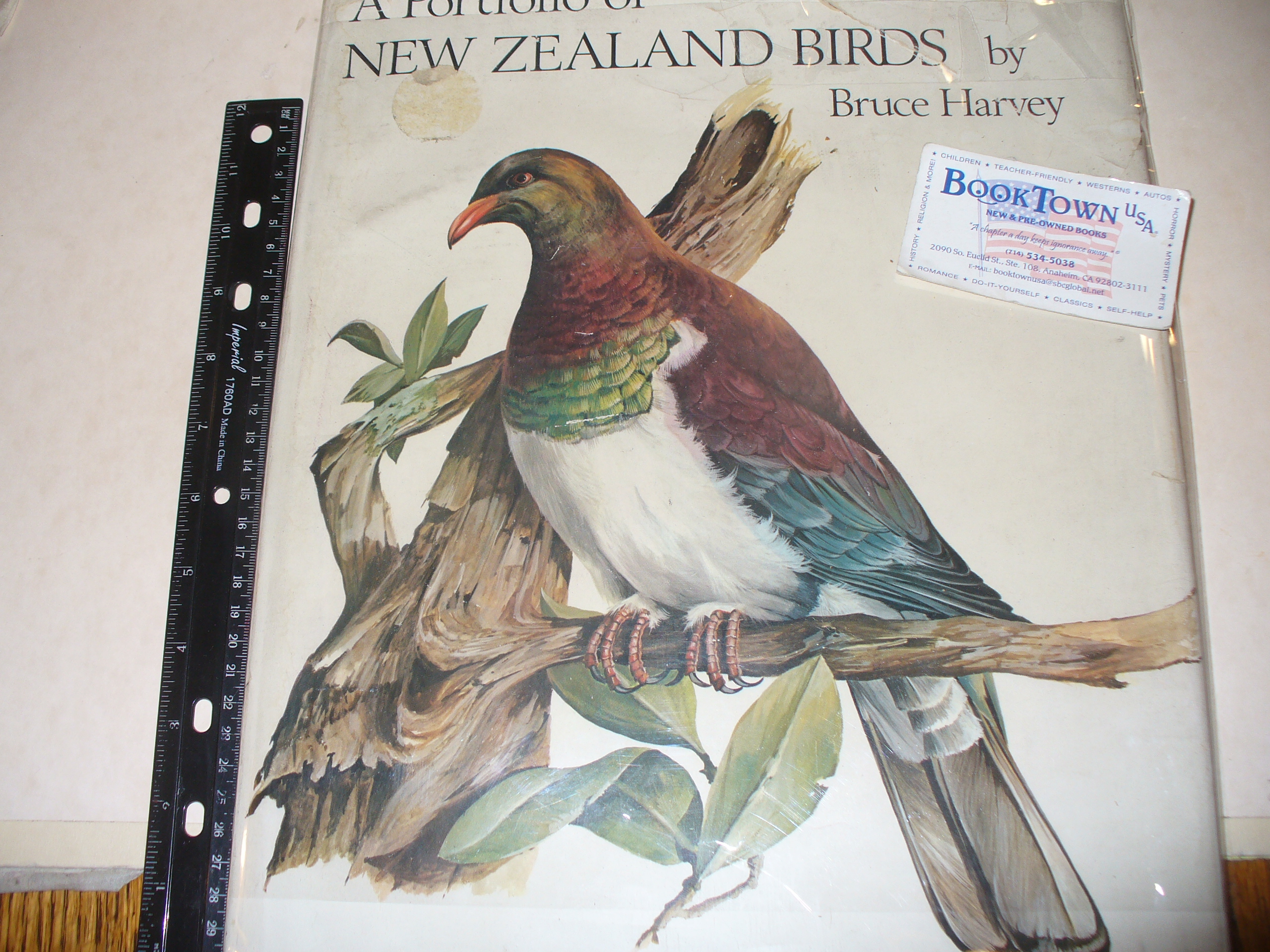 A Portfolio of New Zealand Birds by Harvey, Norman Bruce: Very Good ...
