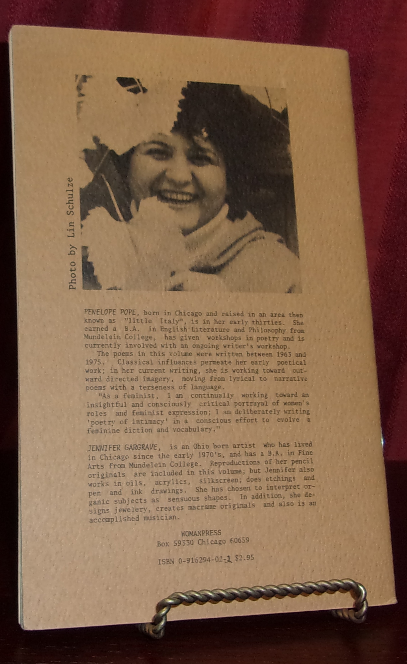 THE ENCLOSED GARDEN by Pope, Penelope: Near Fine Soft cover (1977) 1st ...