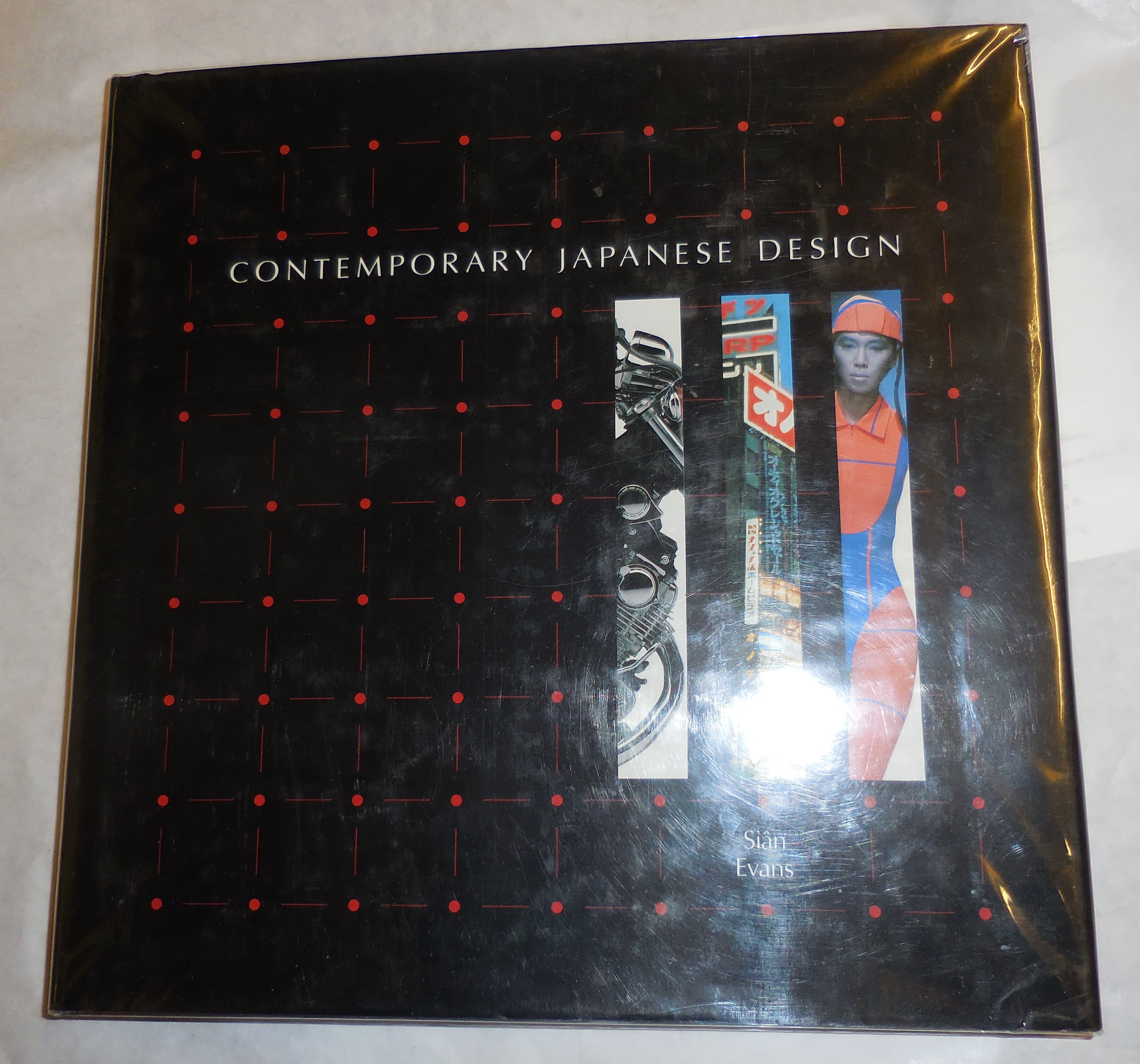 Contemporary Japanese Design de Evans, Sian: (1991) | Missing Books (PBFA)