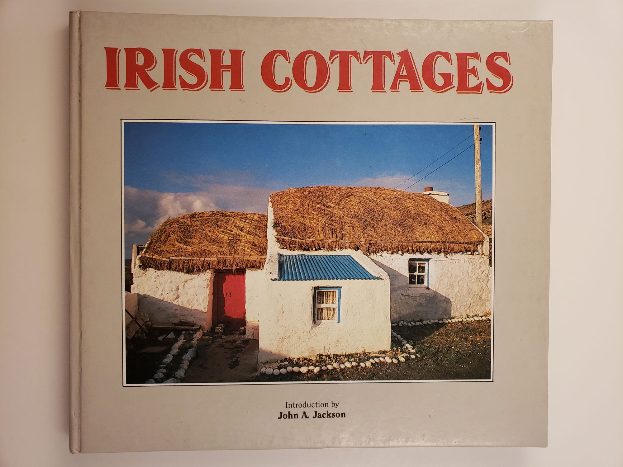 Irish Cottages by Jackson, John, introduction by | WellRead Books