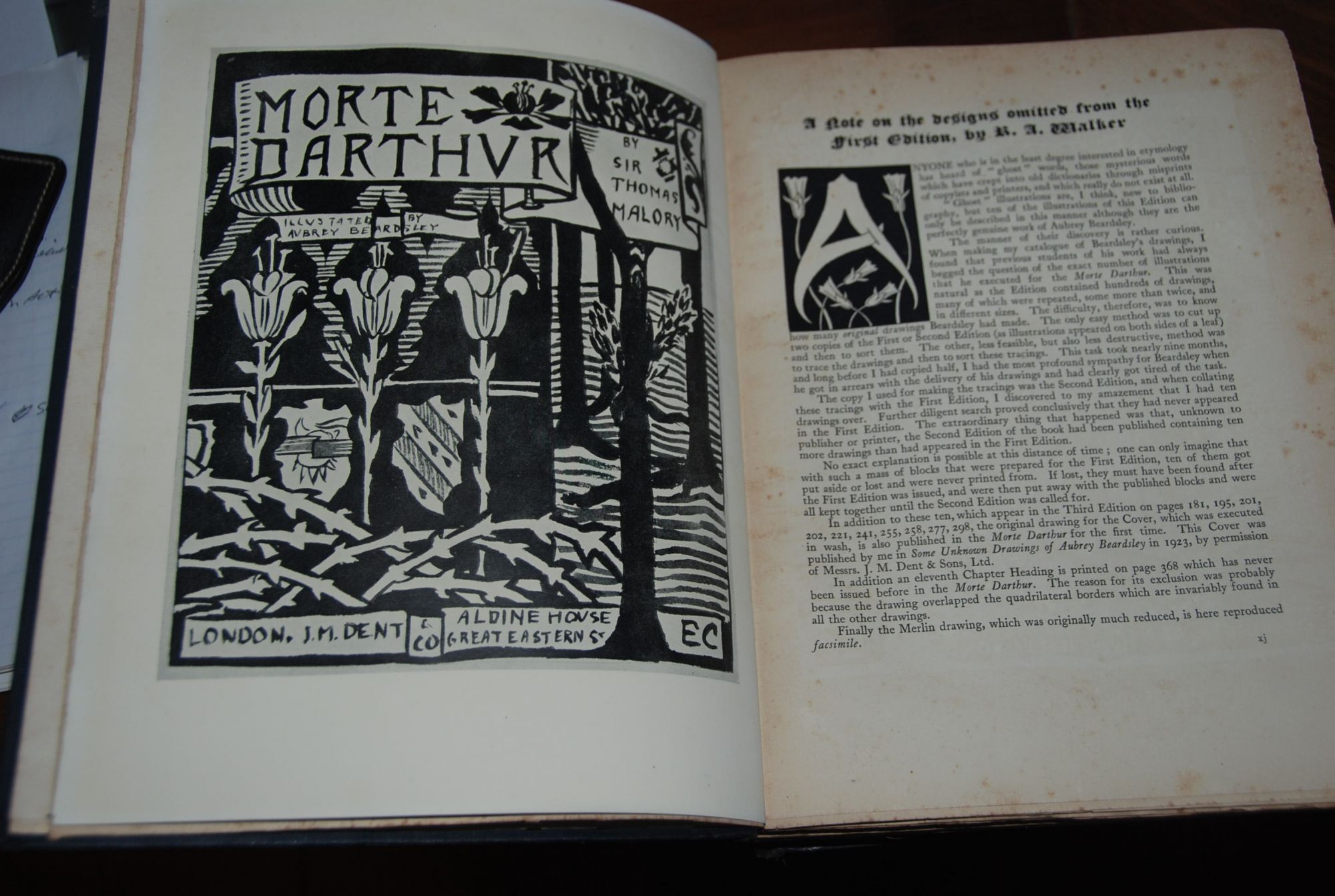 LE MORTE D'ARTHUR.; The Birth, Life and Acts of King Arthur, of his ...
