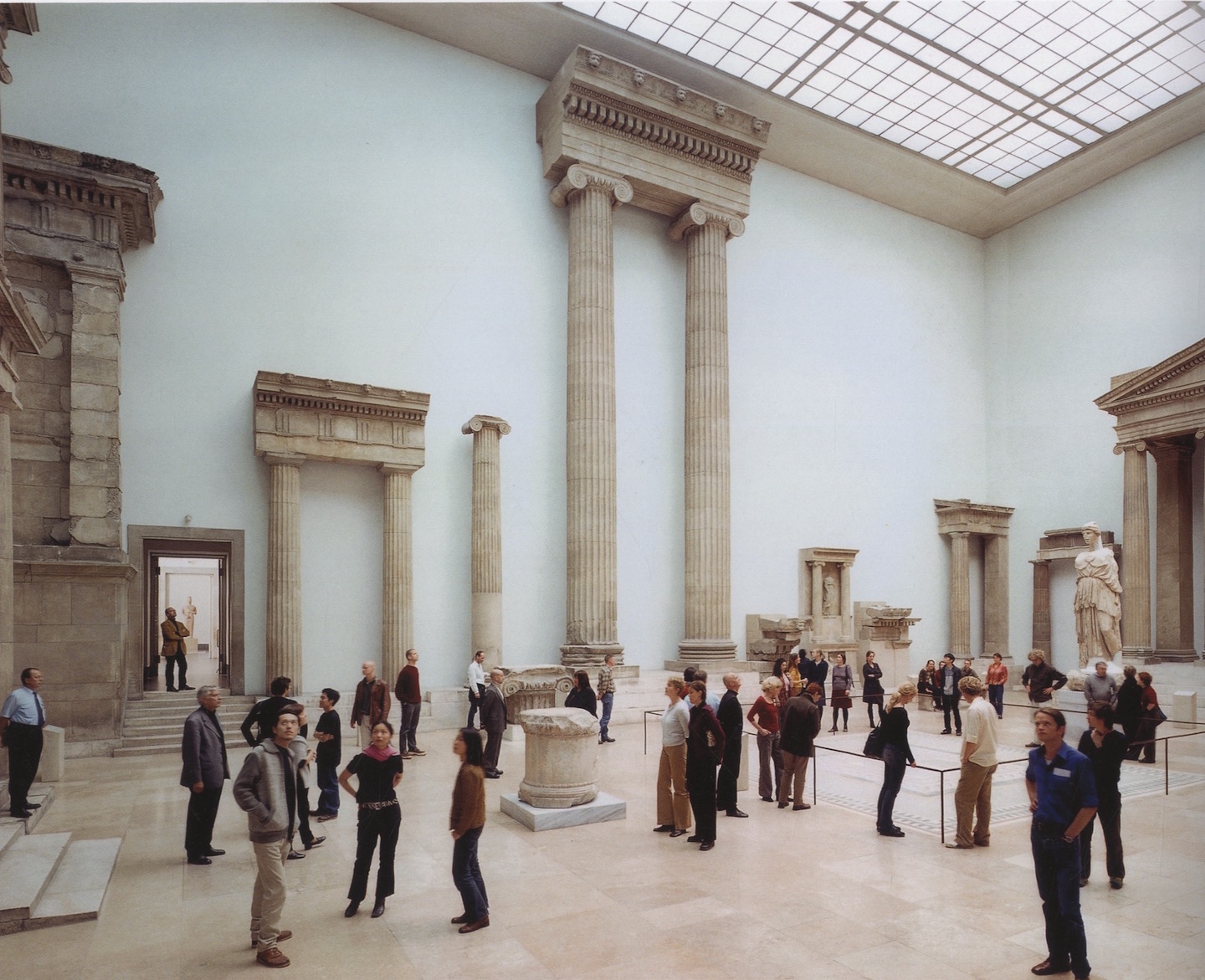 Thomas Struth: 1977-2002 by STRUTH, Thomas, EKLUND, Douglas, GOLDSTEIN ...
