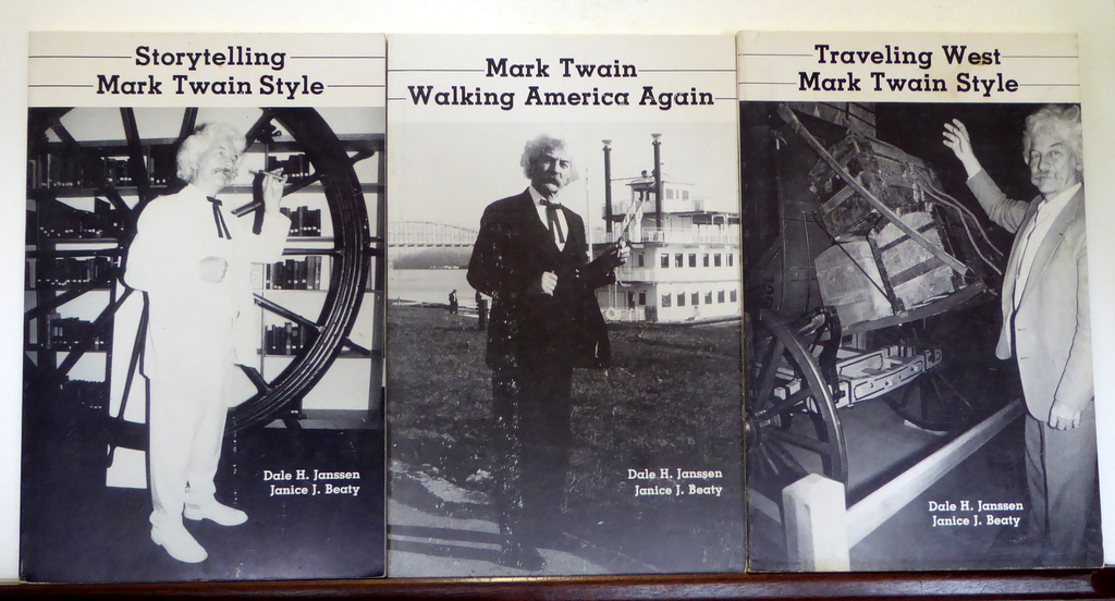 MARK TWAIN WALKING AMERICA AGAIN; STORYTELLING MARK TWAIN STYLE ...