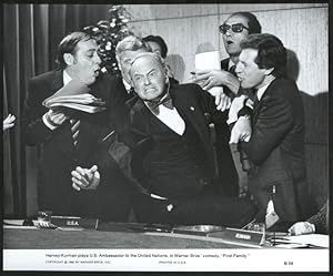 FIRST FAMILY-8X10 B&W PHOTO-HARVEY KORMAN HELD BACK FN: (1980) Comic ...