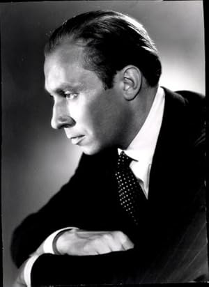 41 Pressefotos Carl Raddatz, Portraits und Filmszenen: Manuscript ...